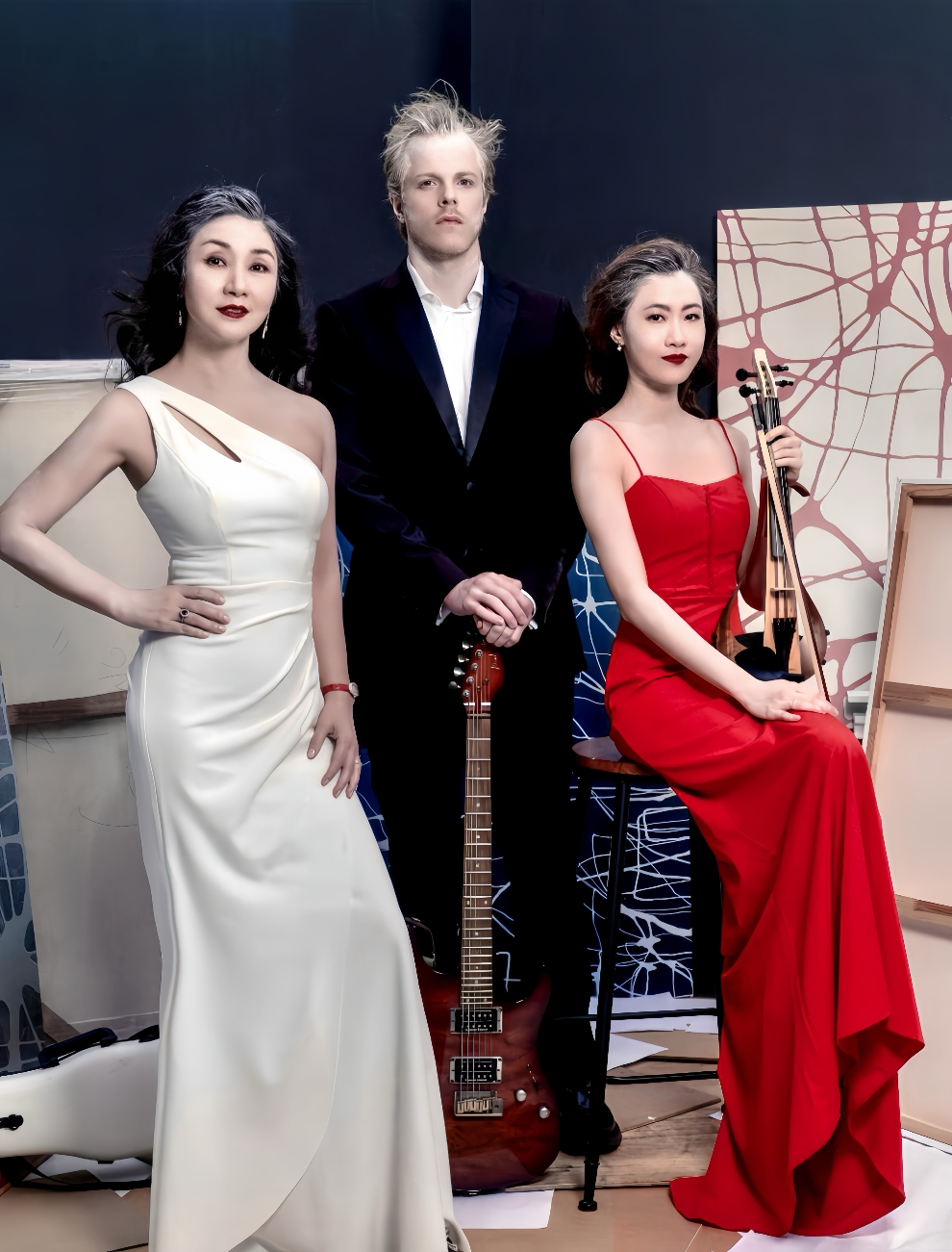 Lindsey Nobel's "Into the Invisible" Art Show Arrives in Singapore